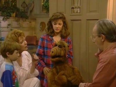 ALF (S01E03): Looking for Lucky Summary - Season 1 Episode 3 Guide