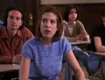 Beverly Hills, 90210 (S07E31): Graduation Day (Part 1) Summary - Season ...