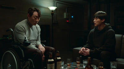 Bloodhounds (S01E01): Season 1, Episode 1 Summary - Season 1 Episode 1 ...