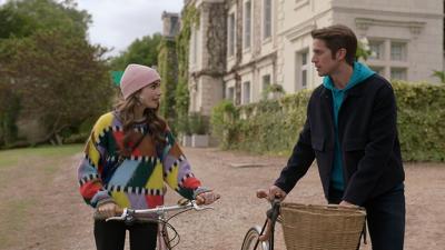 Emily in Paris (S01E01): Emily in Paris Summary - Season 1 Episode 1 Guide