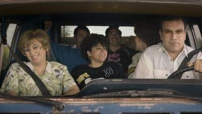 Selena: The Series (S01E01): Daydream Summary - Season 1 Episode 1 Guide