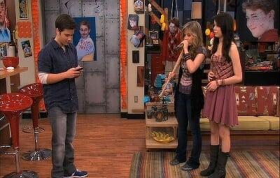 iCarly (2007) (S04E12): iParty With Victorious: Part 2 Summary - Season ...