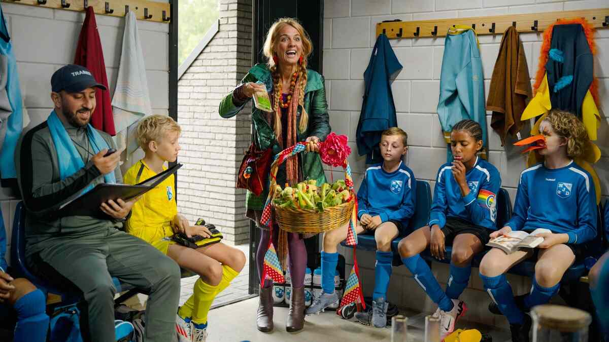 Football Parents Show Summary and Episode Guide and Schedule. Is ...