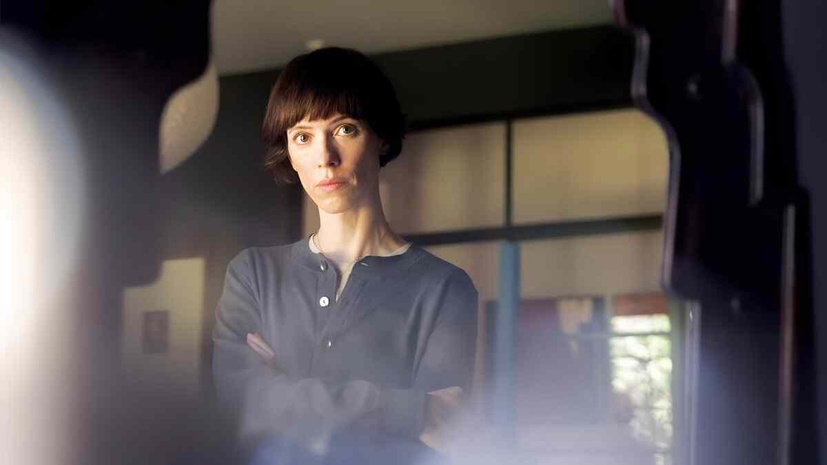 The Listeners Show Summary and Episode Guide and Schedule. Is The ...